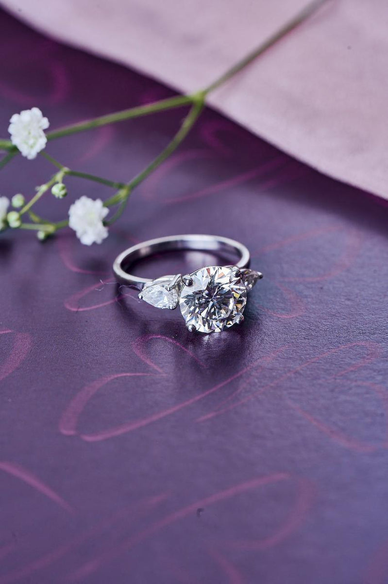 Nidal Jewels | The Trinity Spark Solitaire Rings